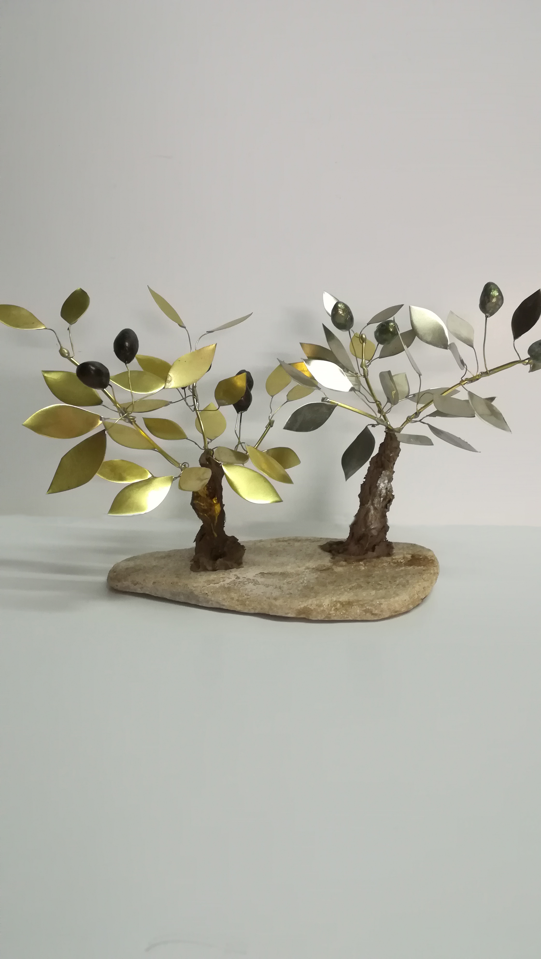 03.08 Double metal olive trees - Xara Design